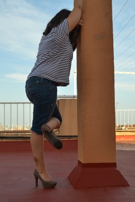 crushandtrampling: Trampling with high heels and jeans