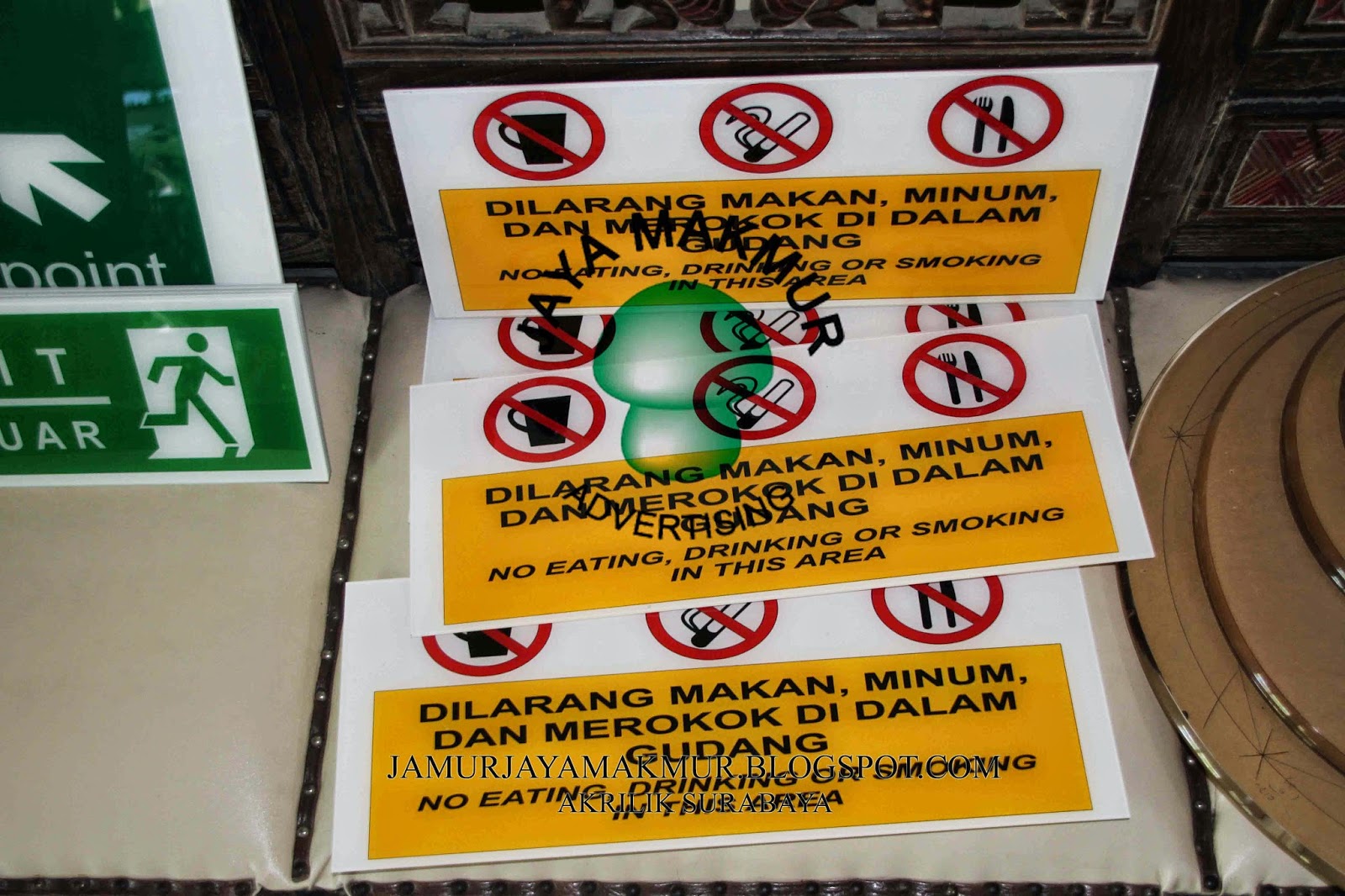 Konsep 18 Rambu Rambu Gudang Motif Minimalis