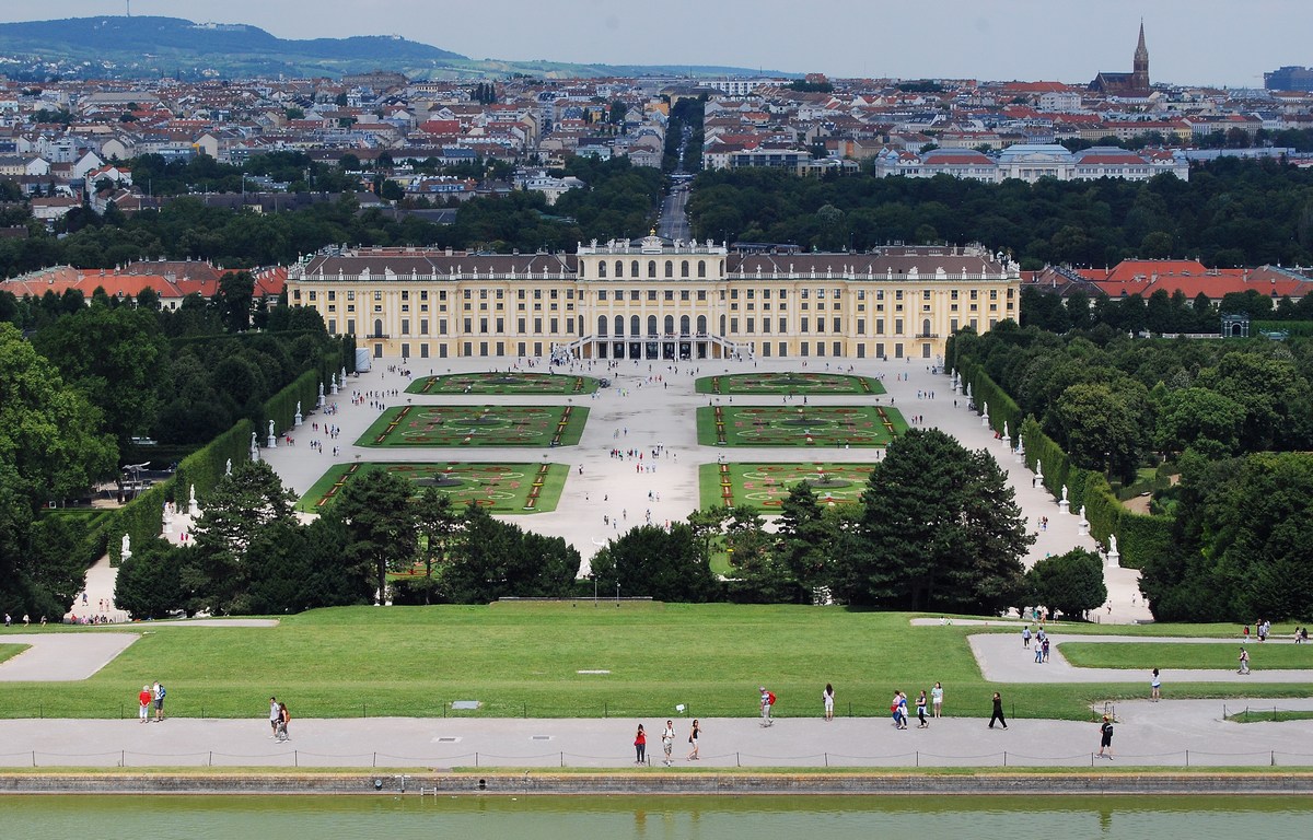 Autriche - le château de Schönbrunn, l'écrin viennois - Les routes de ...