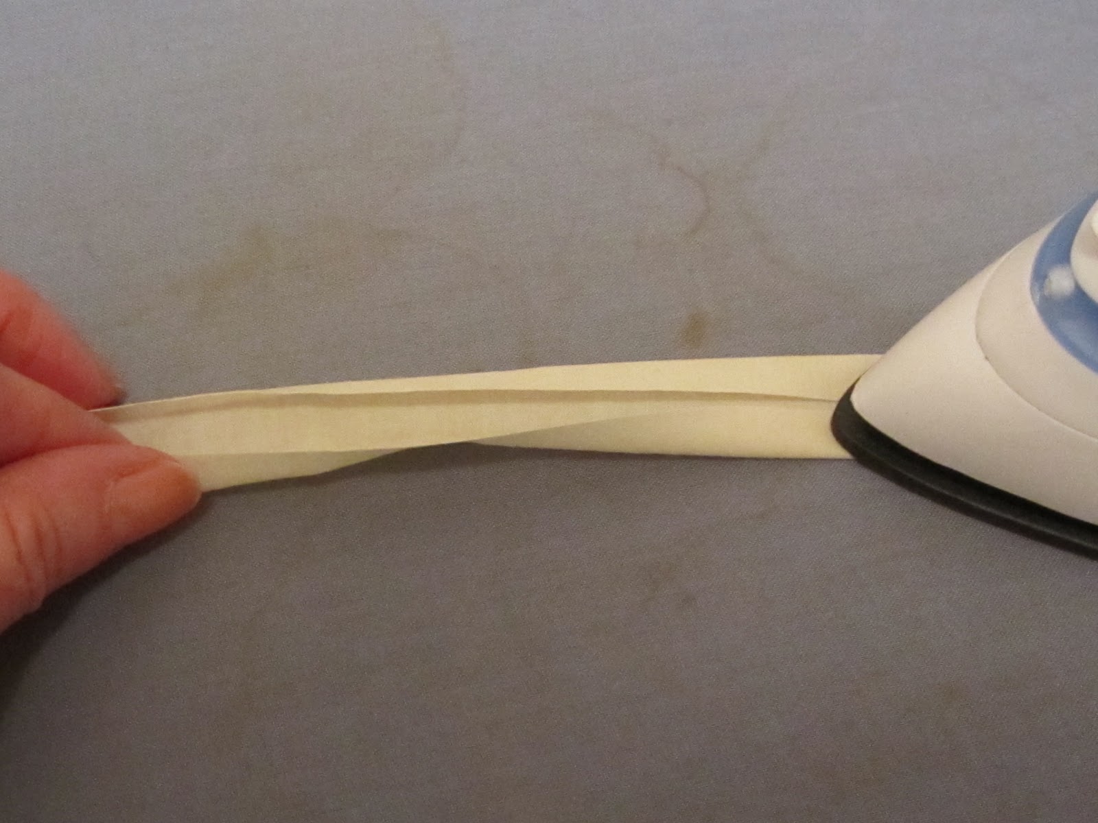 Miriam Crafts With You: Civil War Bonnet Tutorial