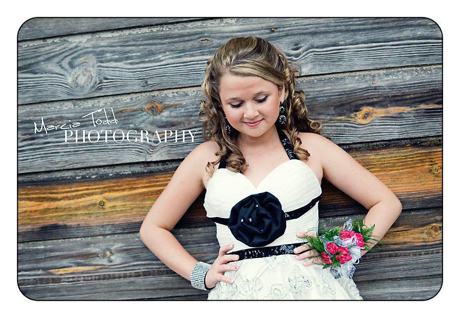 MARCIA TODD PHOTOGRAPHY: Abbey {Middle School Prom}