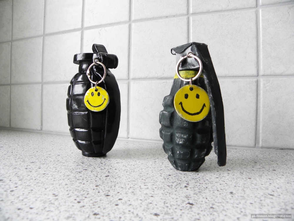 pkDemon Creations: Bad Company Smiley Grenade
