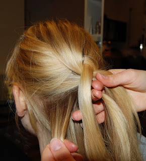 Hair by Sara L: Utbakad fläta