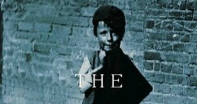 A Novel Experience: Review: The Invisible Wall