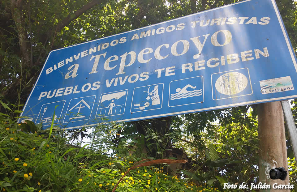 Julian Garcia: TEPECOYO Y SU ORO NEGRO