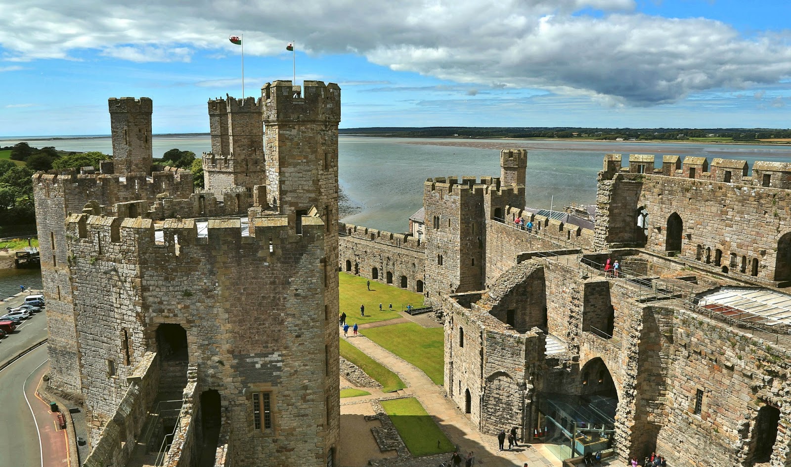 Travel & Adventures: Wales ( Cymru ). A voyage to Wales, United Kingdom ...