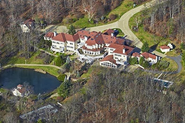 You Want These Things: 50 Cent's mansion still for sale in Farmington ...