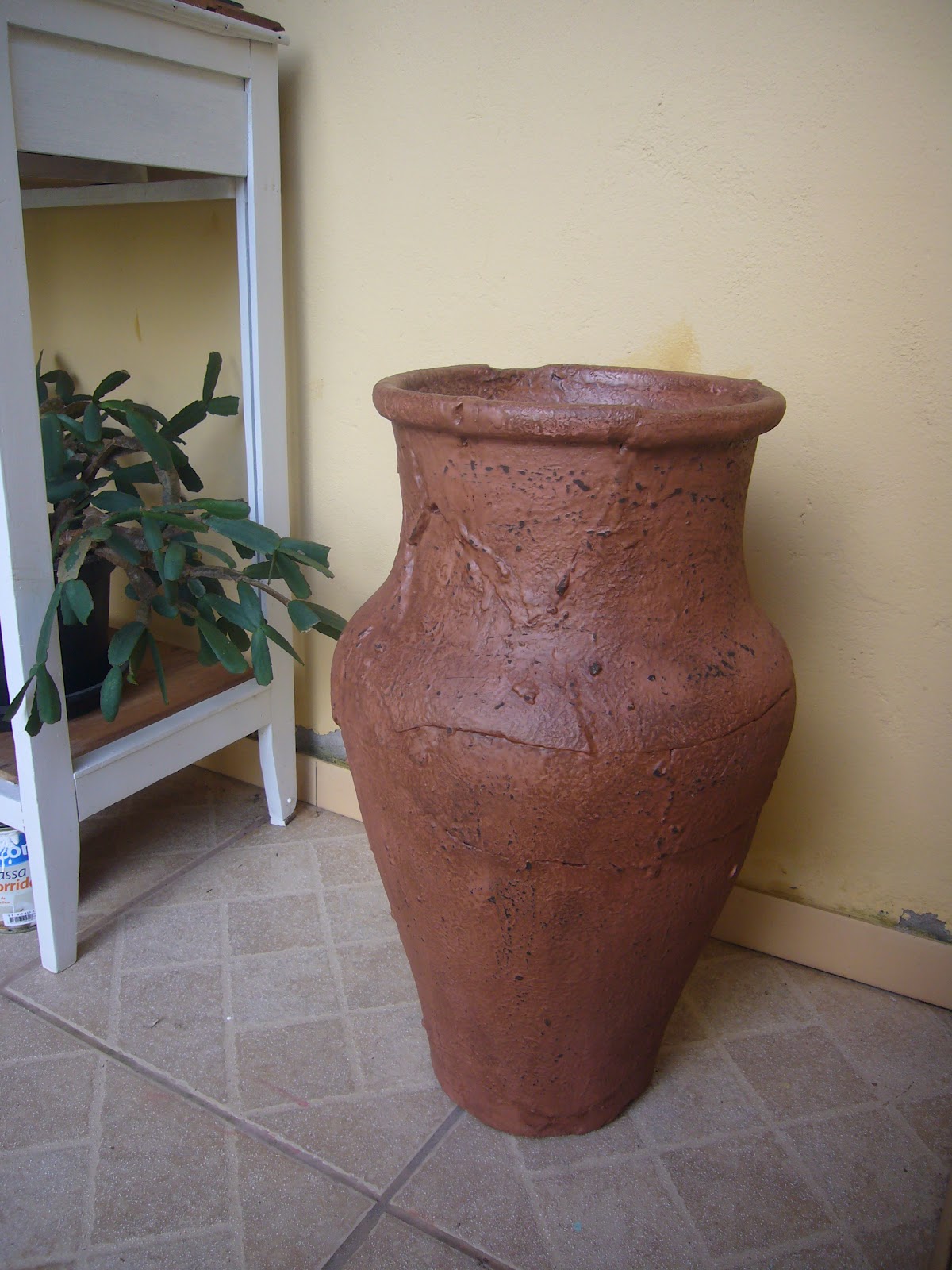 Renovando e aproveitando: Vaso quebrado