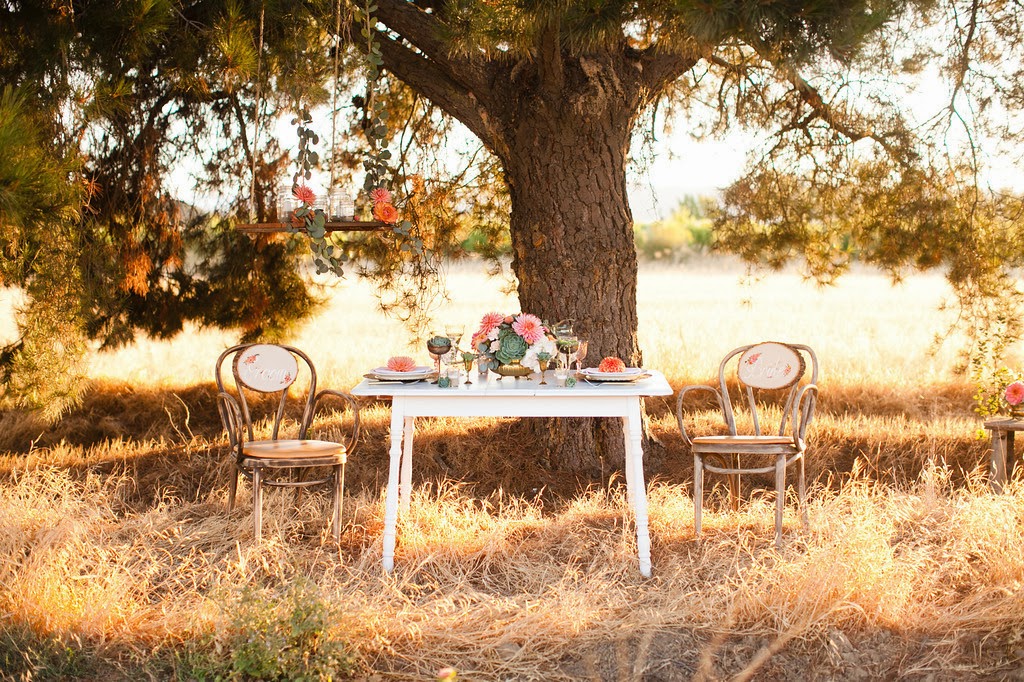 Photoshoot: Modern Rustic / HARVESTING LOVE EVENTS