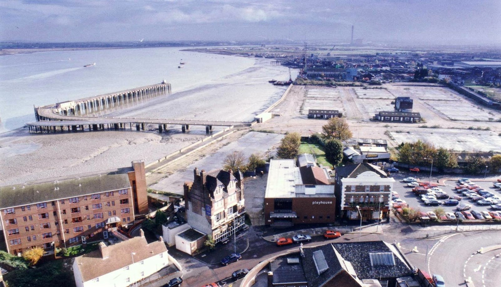 Arthur Pewty's maggot sandwich: Erith Manor House.