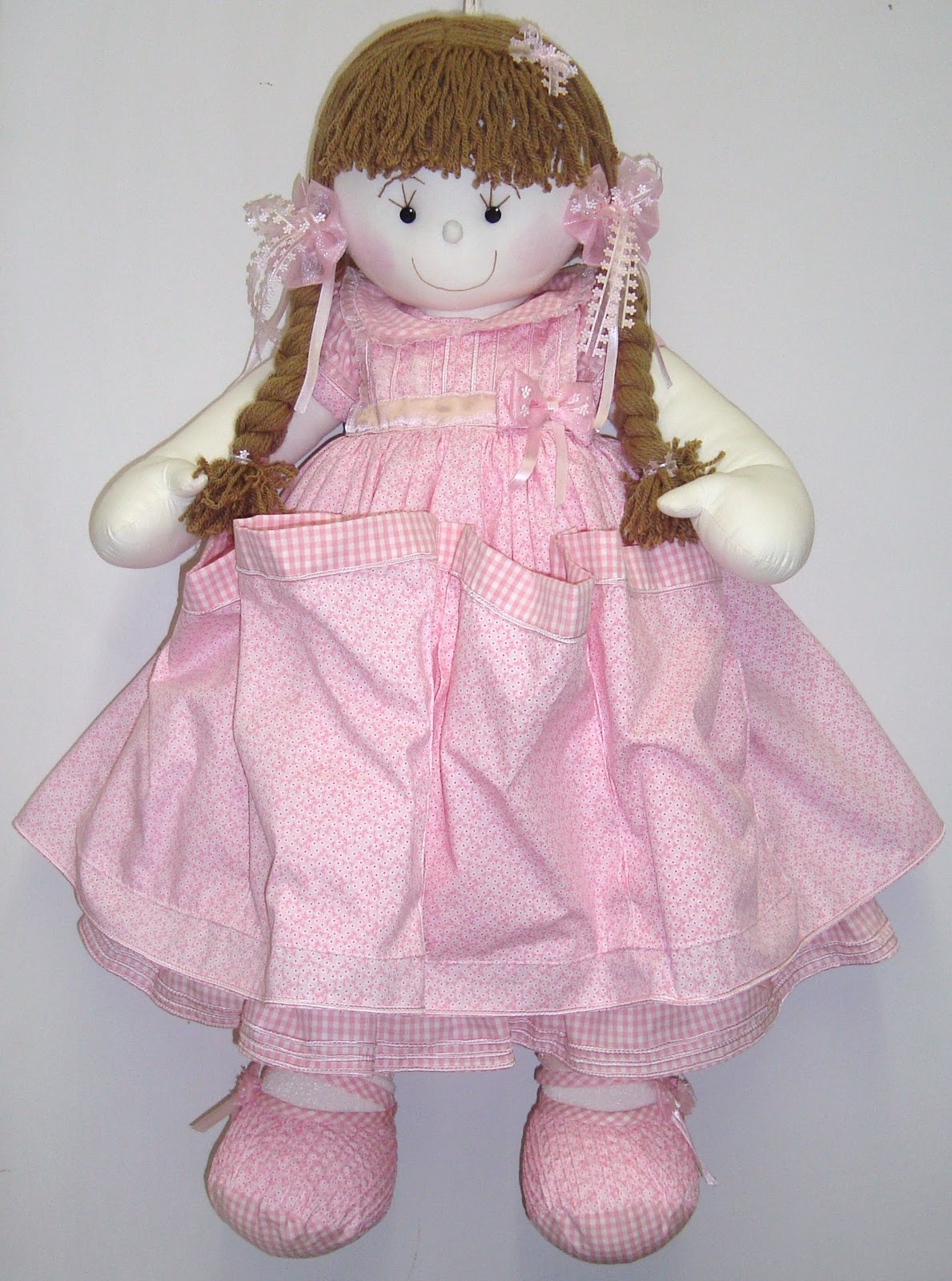 EXCLUSIVA ARTE BY MÔNICA CORDEIRO: BONECA PORTA FRALDAS