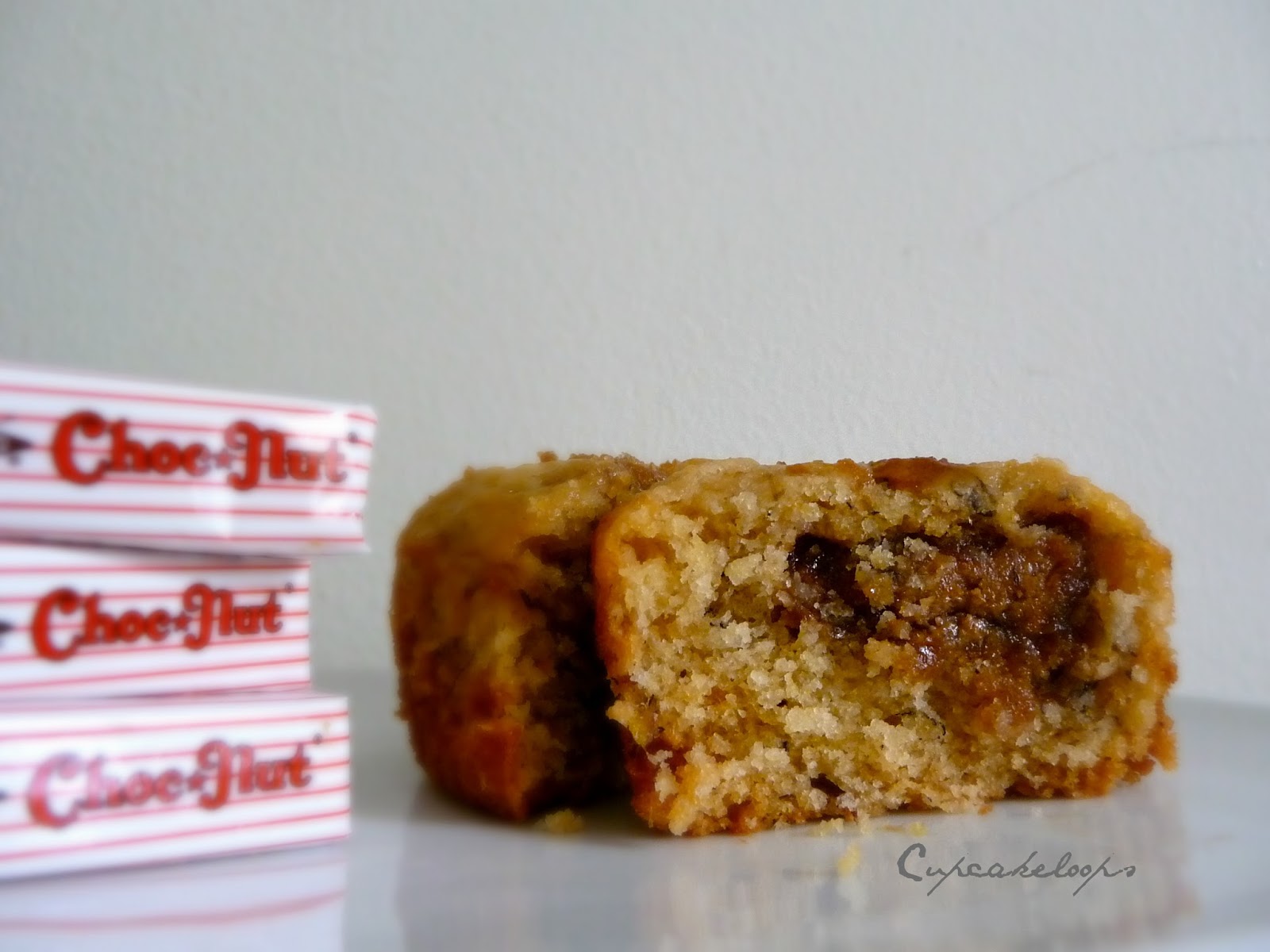 Epicurean Mommy: ChocNut Filled Banana Cupcake