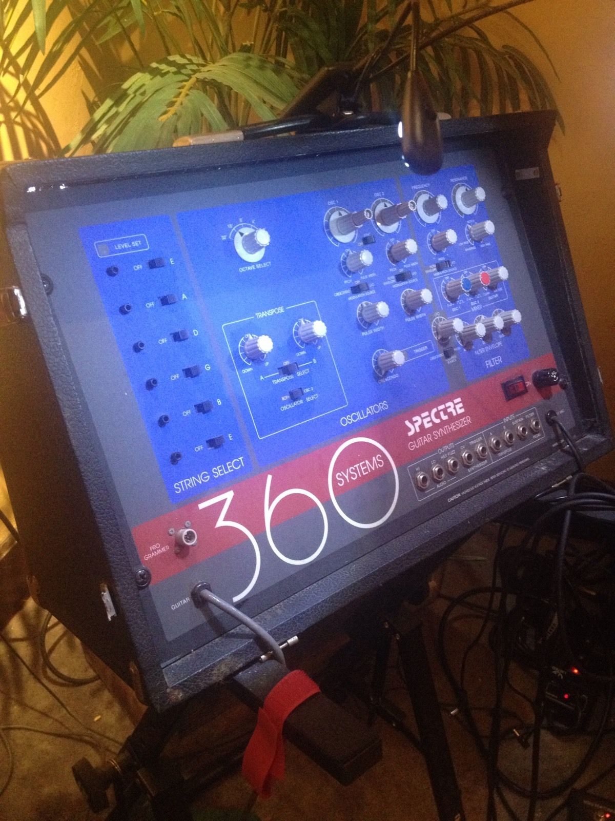 MATRIXSYNTH: 360 Spectre Guitar Synth with ARP Hex Pickup