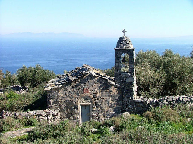ΝΑΟΙ ΣΤΗ ΜΑΝΗ: ΛΑΓΙΑ (ΑΓ.ΝΙΚΟΛΑΟΣ)