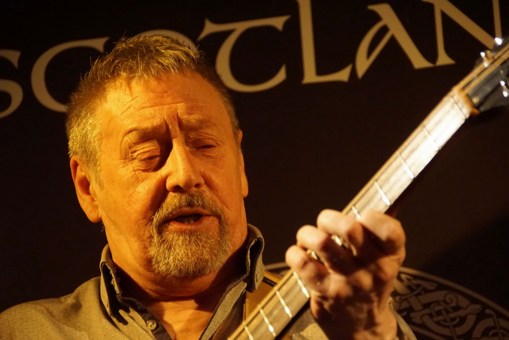 Sonne lacht - Blende acht: North Sea Gas