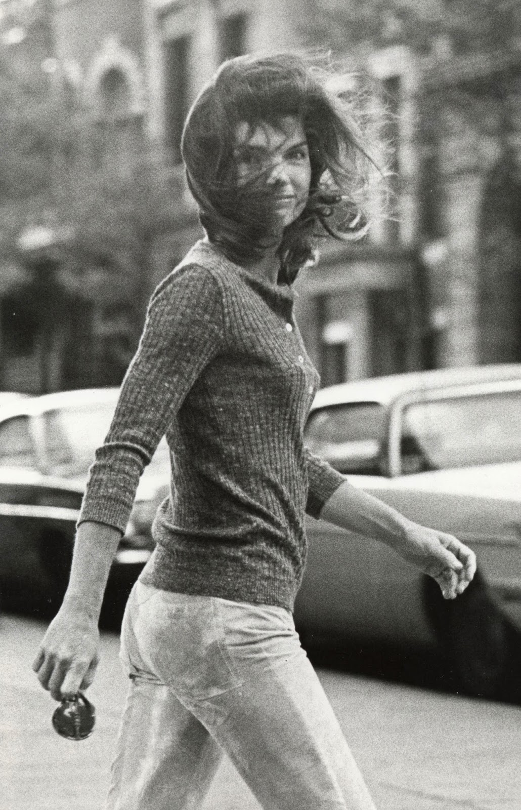 Windblown Jackie: The Story Behind the Most Famous Paparazzi Photo Ever ...