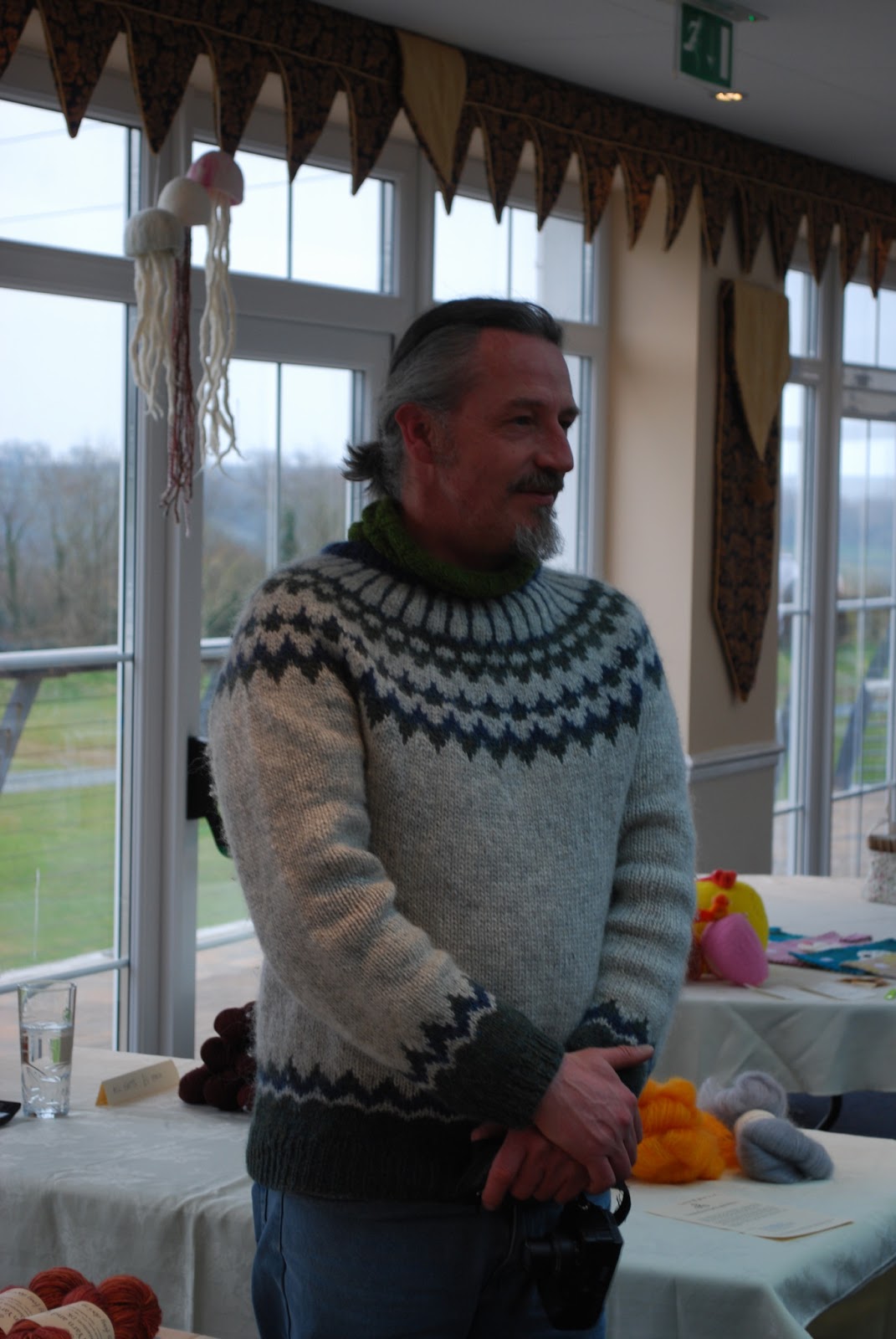 squeaky elliot: Plug and Play Pembrokeshire