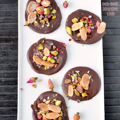 Ooh, Look...: Inspiring Chocolate Snaps with Sea Salt
