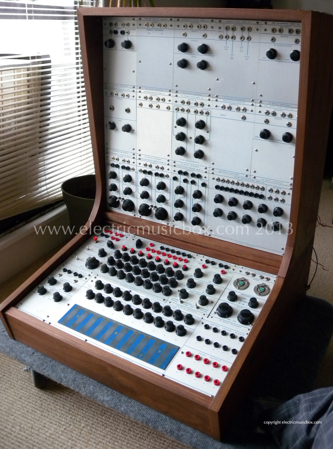 MATRIXSYNTH: Buchla 100 Series Analog Modular Synthesizer for Auction