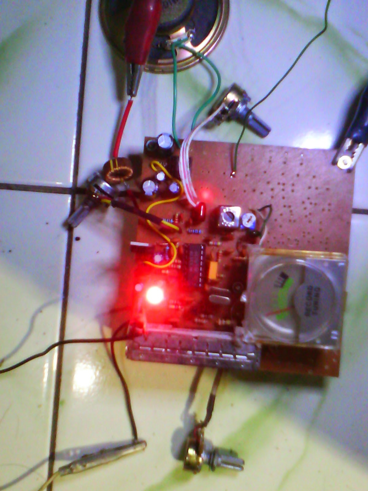 elektronika-analog: Receiver NBFM menggunakan IC MC3357