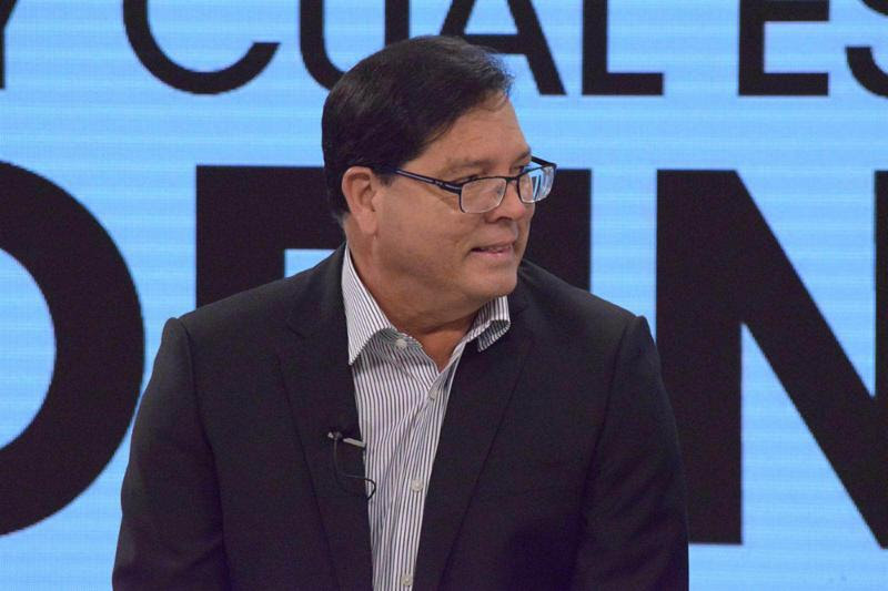 Rúben Sánchez regresa con su estilo único en "¿Y cuál es su opinión?"