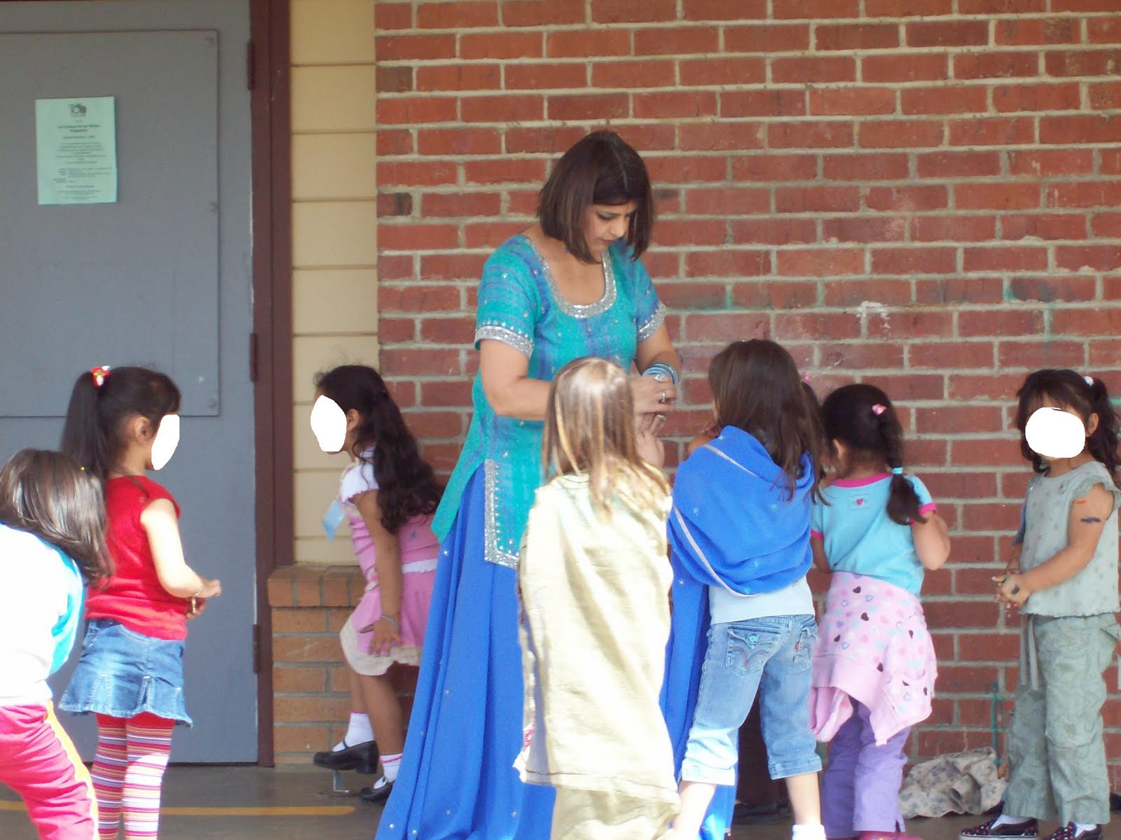 Learning and Teaching With Preschoolers: Creating a Multicultural Classroom