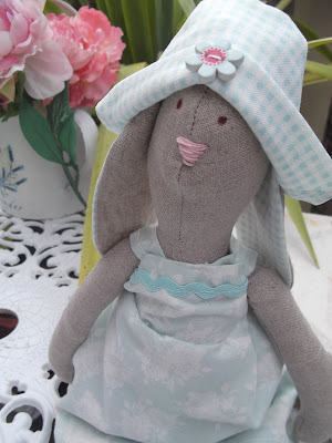 Lydias Treasures: MY TILDA TUTORIALS