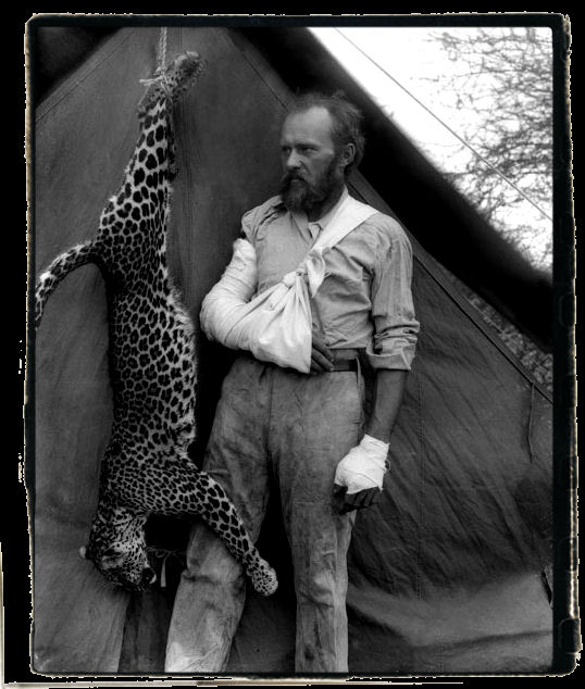 The Traveler... l âme du voyage: Explorer, Artist, Hunter, Photographer ...