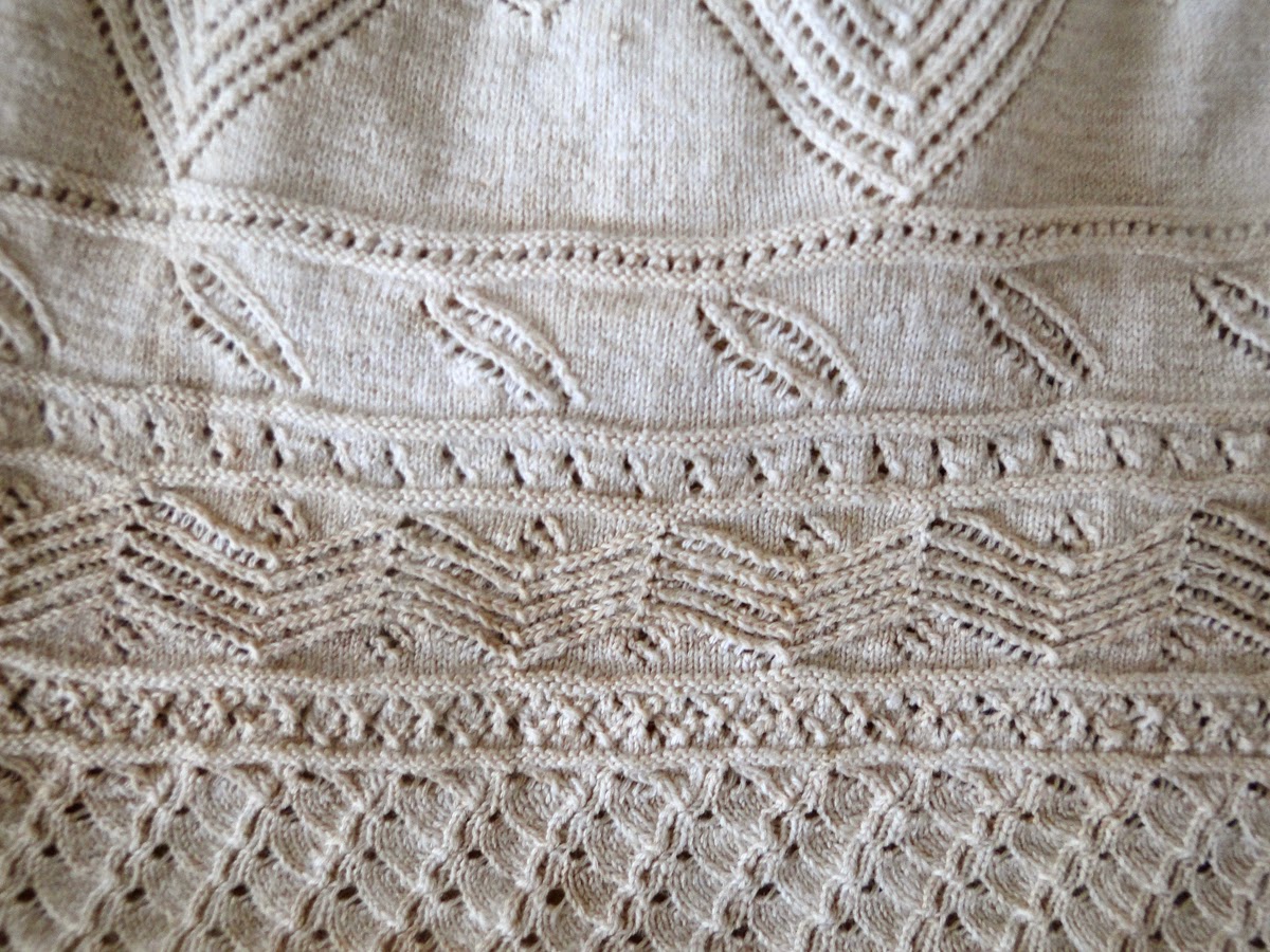 Buyer & Seller of Antique Lace, Fine Linens, Vintage Clothing, Haute ...