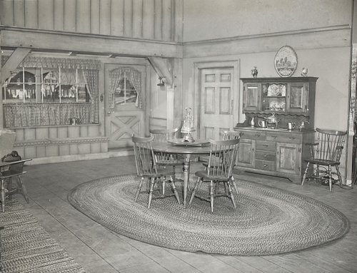 Early American Furniture Stores