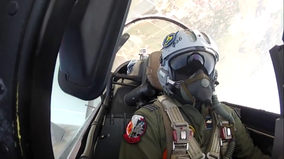 PENAPERTAHANAN: LATIHAN JURUTERBANG TEMPUR TUDM