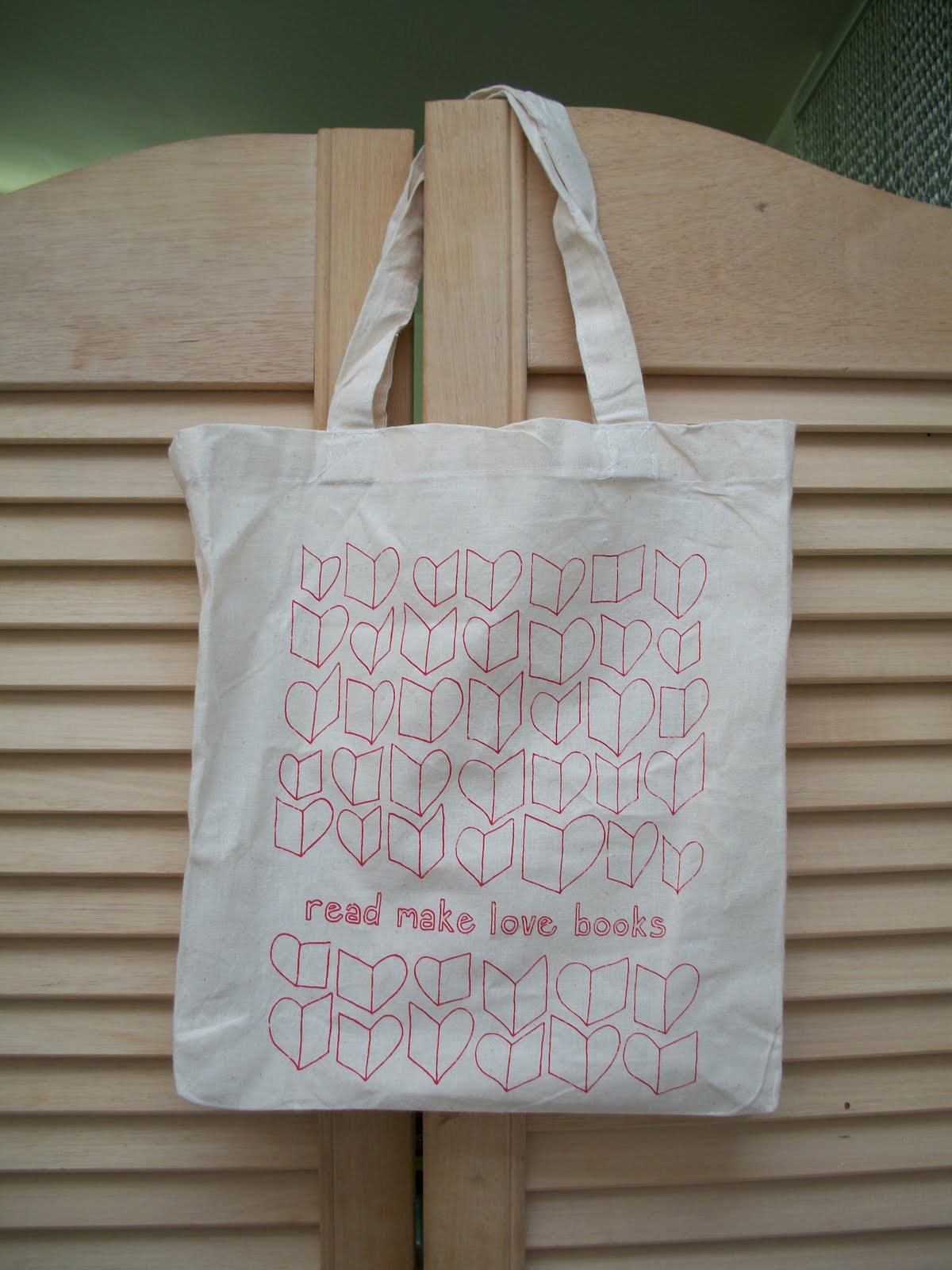 Charlotte Vallance: Sewn Structures book binding workshop with Rachel ...