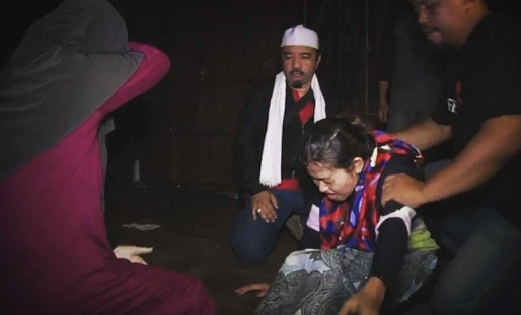 Inilah Wajah Sebenar Puteri Nur, Satu-Satunya Manusia Kacukan Bunian. Inilah Wajah Sebenar Puteri Nur, Satu-Satunya Manusia Kacukan Bunian.