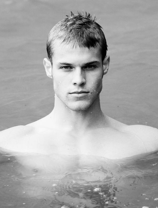 Fashion 4 men: Brock Harris