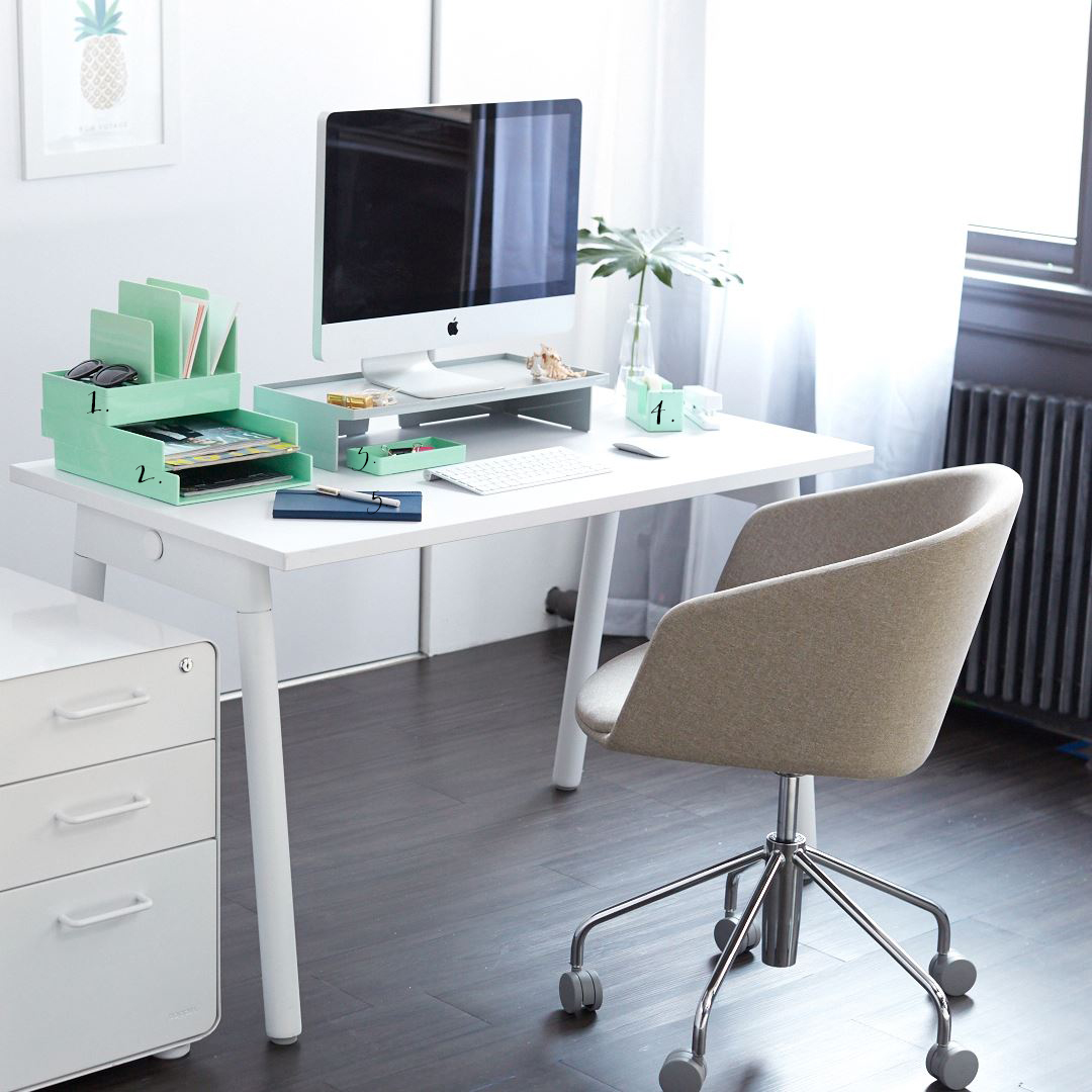 Paper Minded: Hugs, Kisses and Springtime Kisses