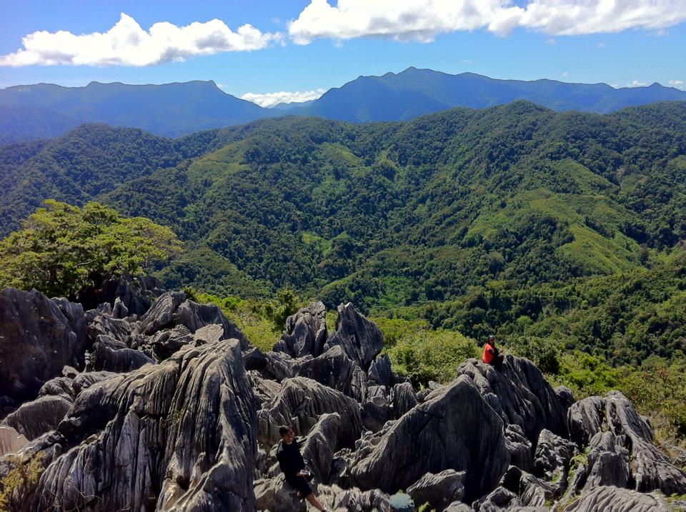 Skookum Mountaineers: Mt. Lubog - Hiking after a bumpy ride