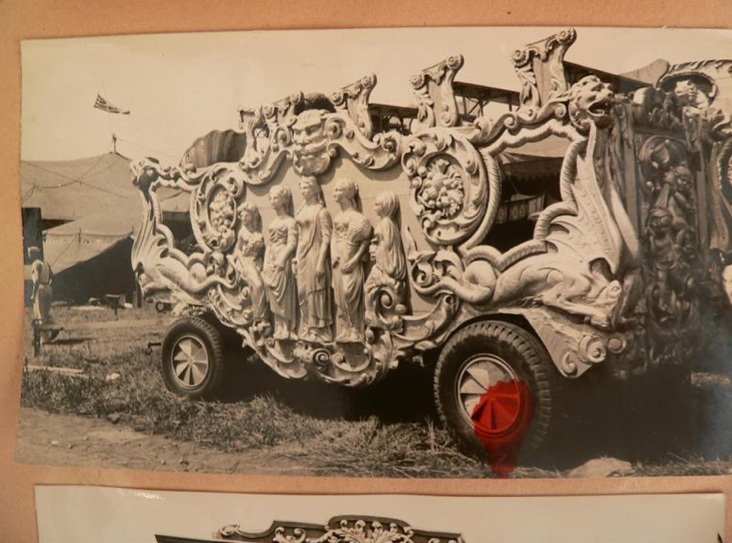Anonymous Works: An Early 20th Century Circus Archive