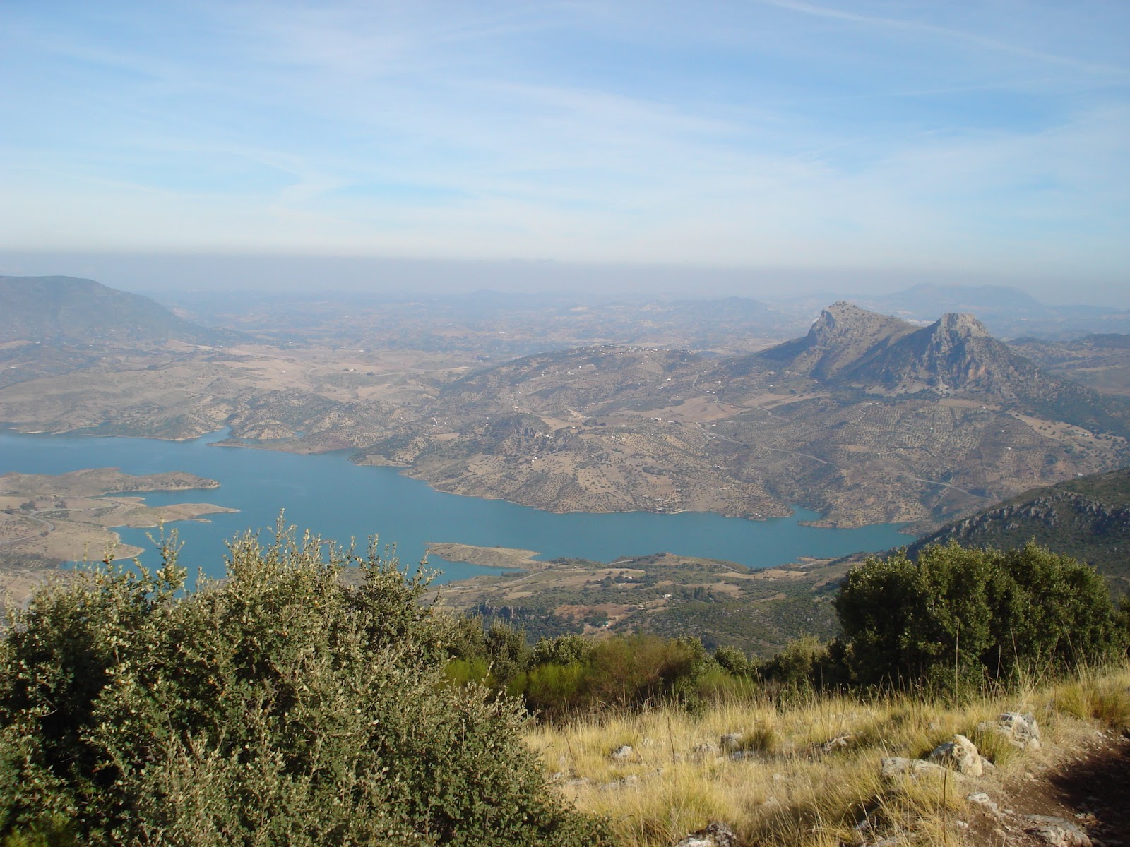 enruta-2: CIRCULAR CERRO COROS