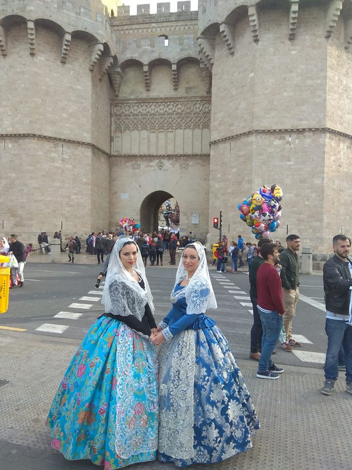 Espacio EsperanzaRecicla: INDUMENTARIA VAL./ Corte y Confección