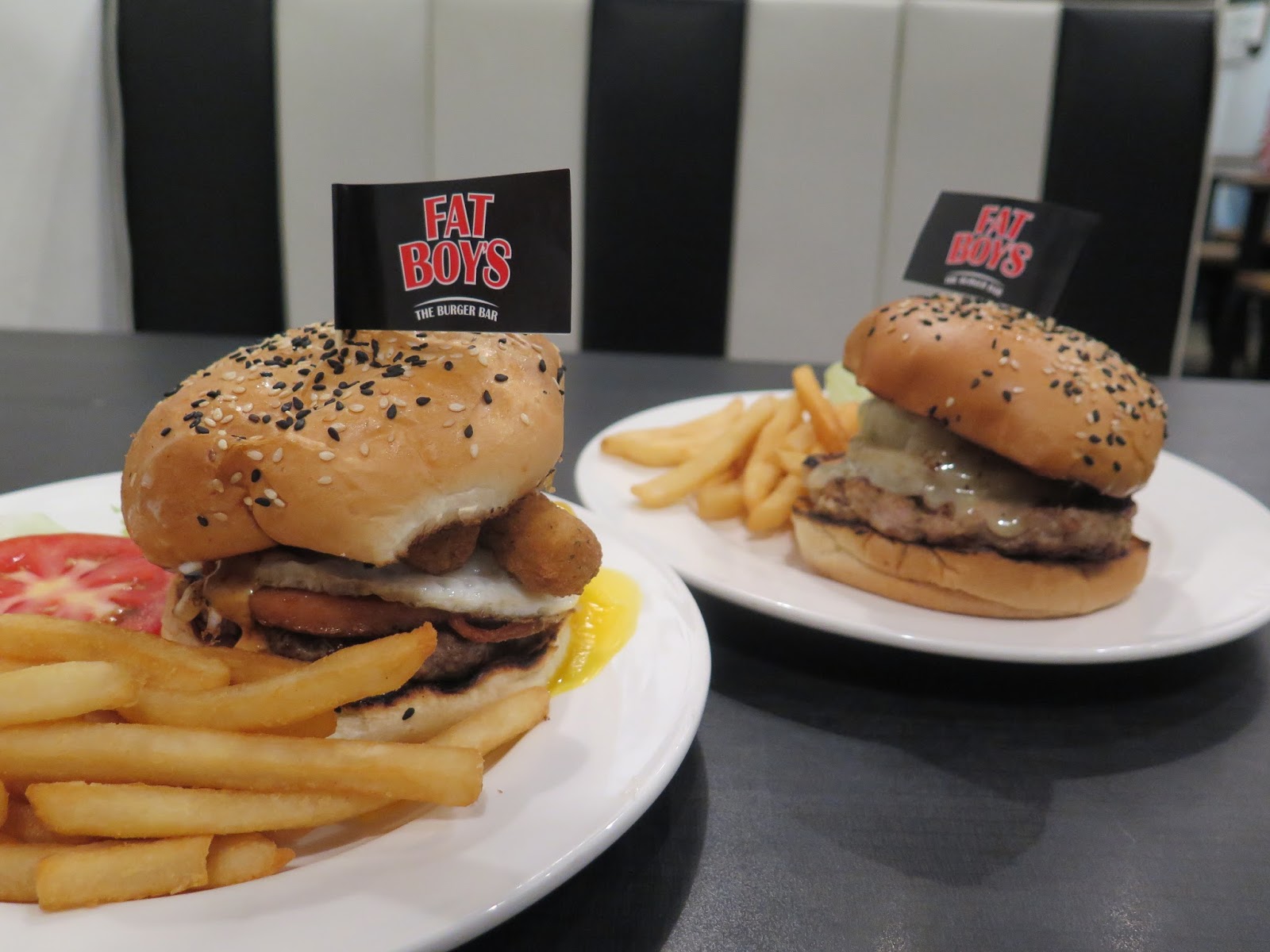 Zacbhl: Fatboy's The Burger Bar - BURGERS!!!