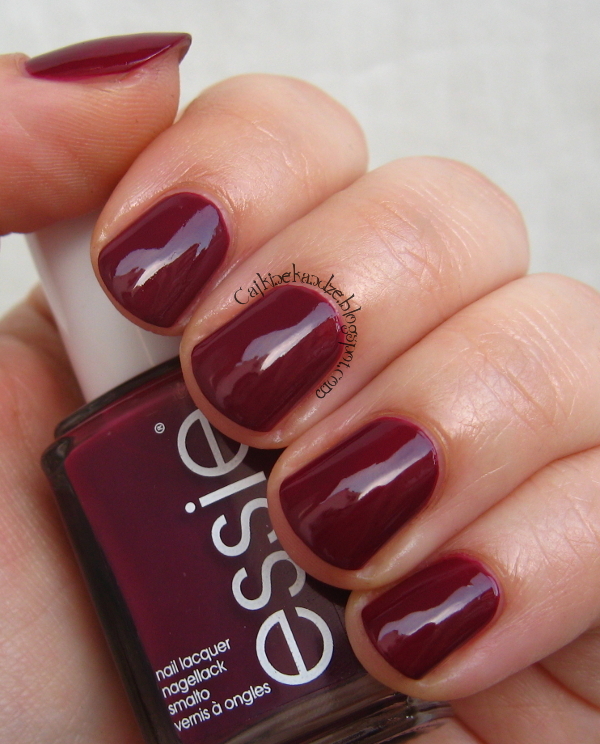 Essie Bahama Mama | Cajkine kandže i sve njihove boje