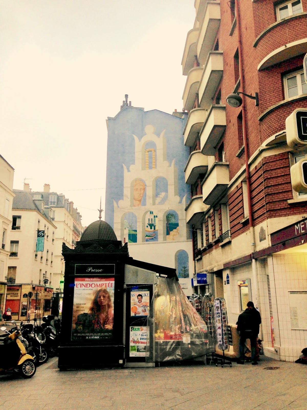 Focus On Paris: Mural