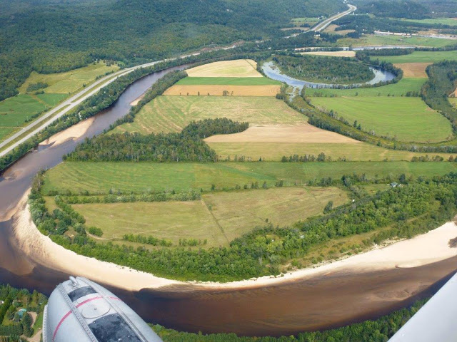Gravoline : La rivière rouge au Québec