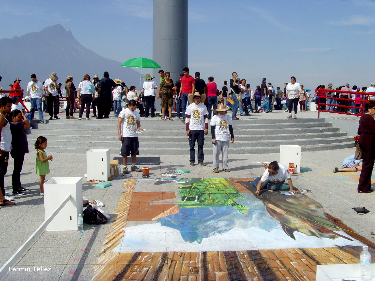 Monterrey, México: Bella Vía en el Mirador del Obispado (25 fotos)