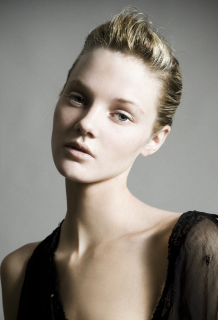 Echo Models: Representing Whitney