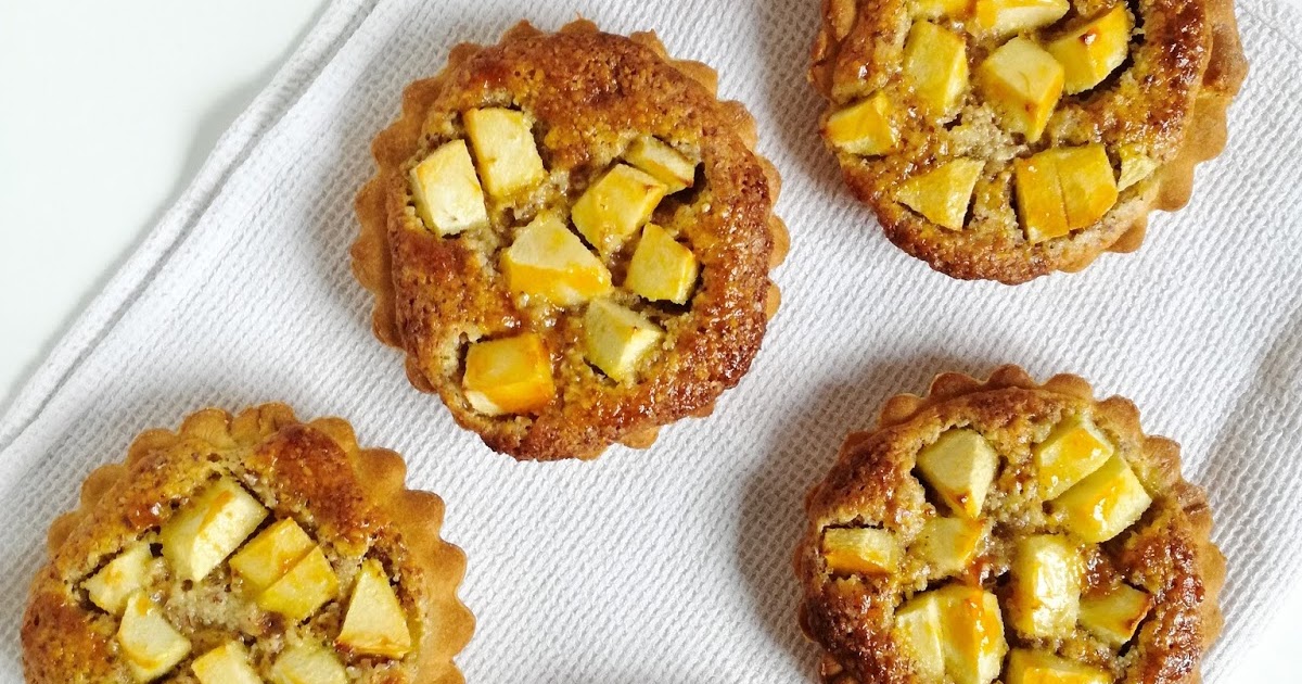 A. Sladki Chef: Mini frangipane pite z jabolki