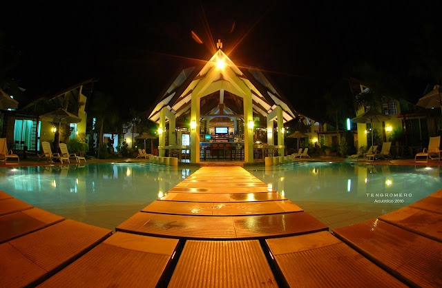 tengturista: ACUATICO | The Best Infinity Pool in Laiya