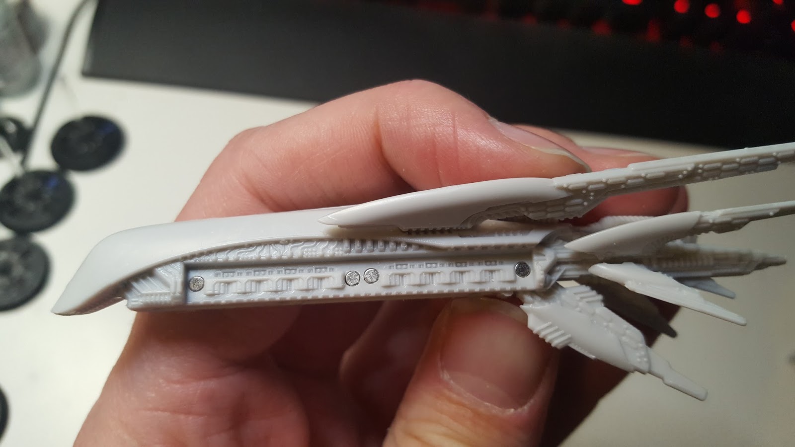 The Blog of Many Things: Dropfleet Commander - Magnetising the PHR Starter Box