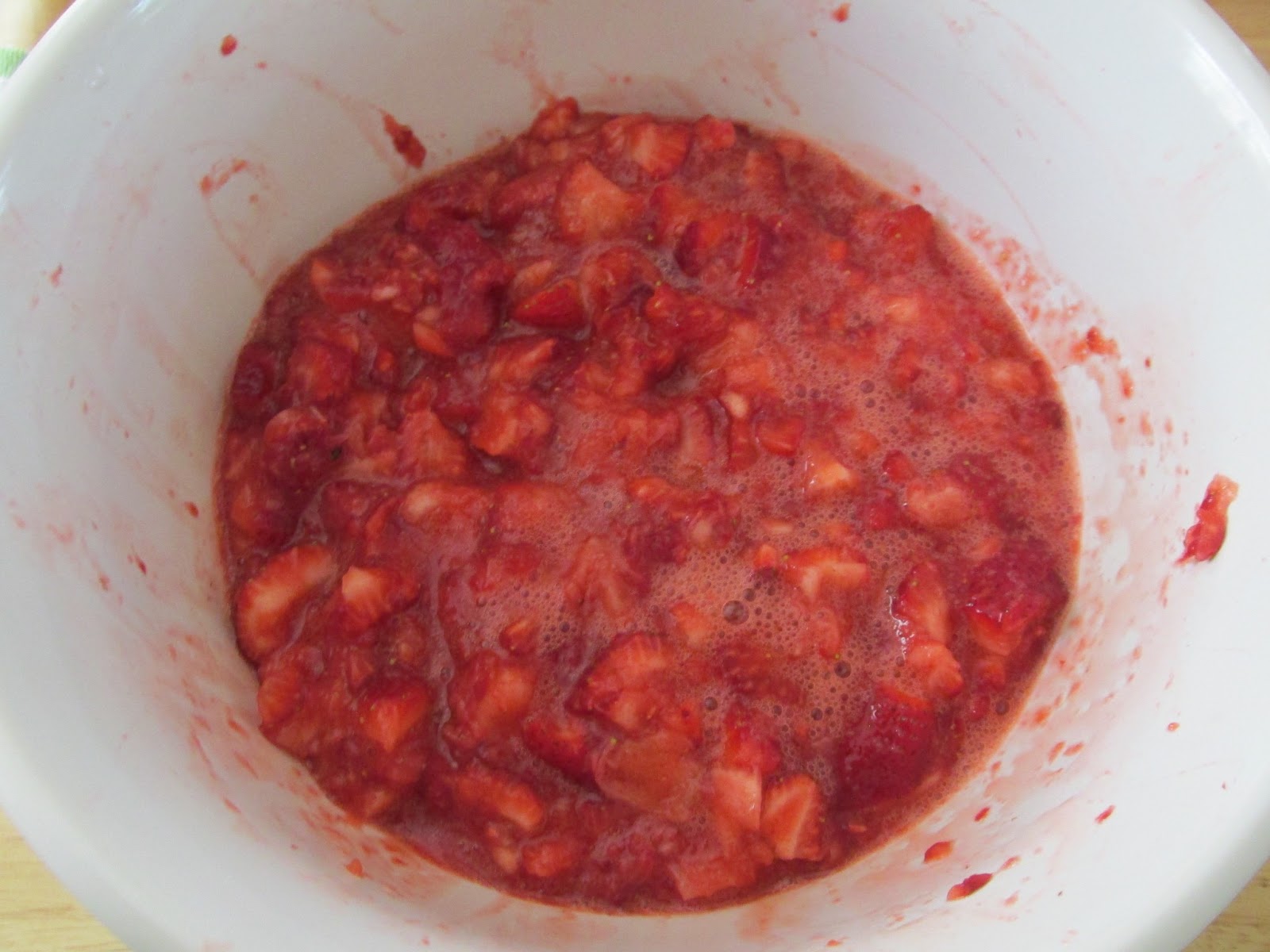 Mystery Lovers' Kitchen: Fruit Shrub