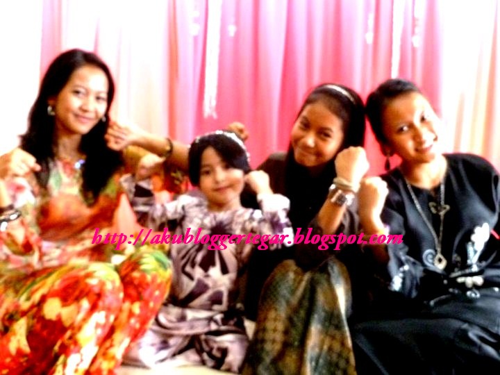 Lets Talk!!: Gambar Terlampau Bersama Mia Sara..=p